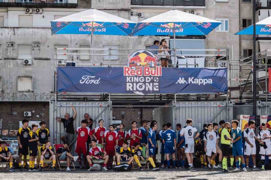 Napoli e il calcio di strada: a giugno torna il Red Bull King d’o Rione ...